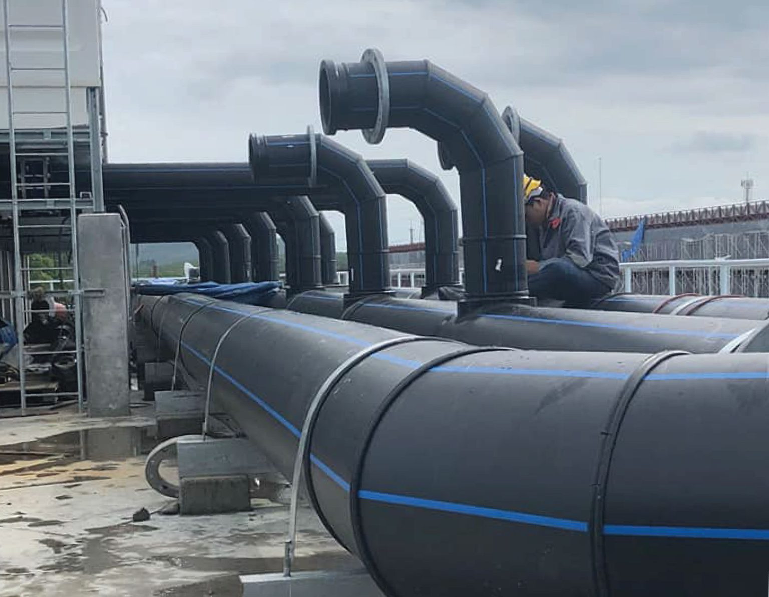 HDPE pipe welding "TAP" for cooling Robinson Phuket - Thai-Asia P.E ...