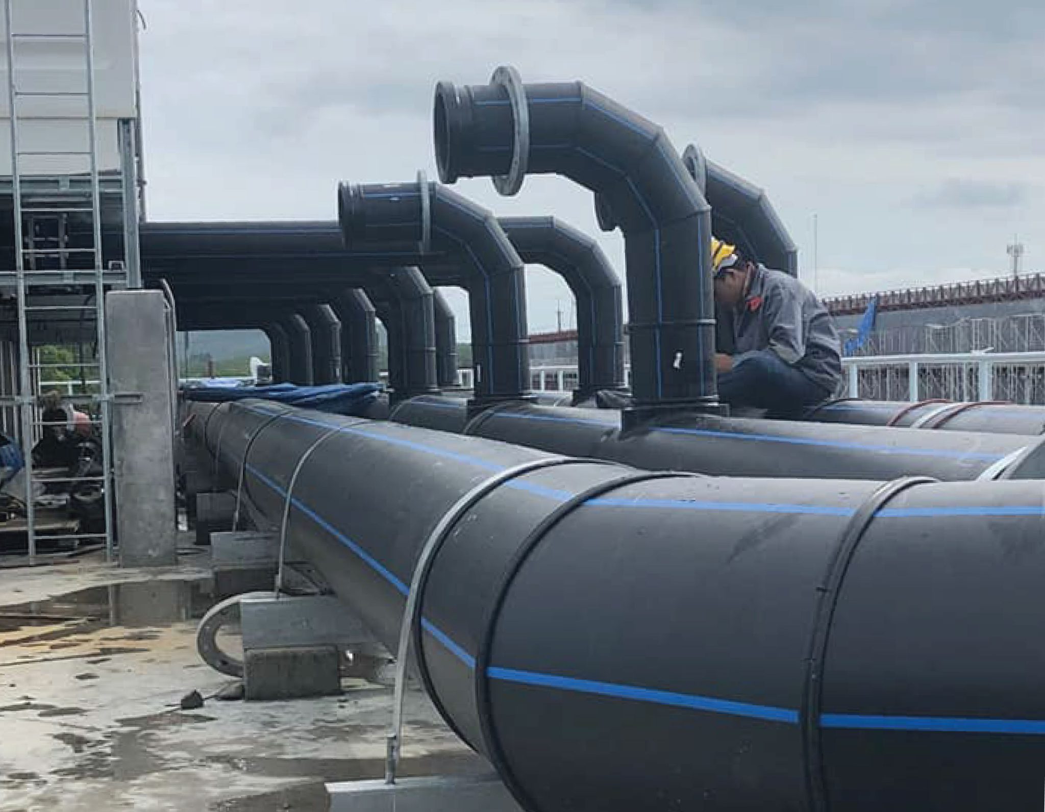 HDPE pipe welding "TAP" for cooling Robinson Phuket - Thai-Asia P.E ...